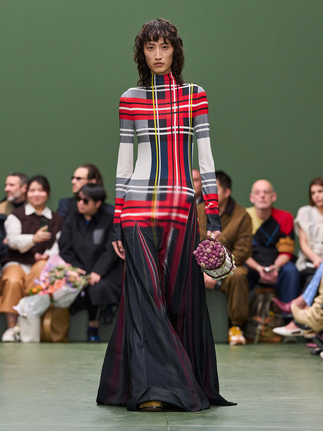 LOEWE Women's 2024 Fall / Winter Runway Collection